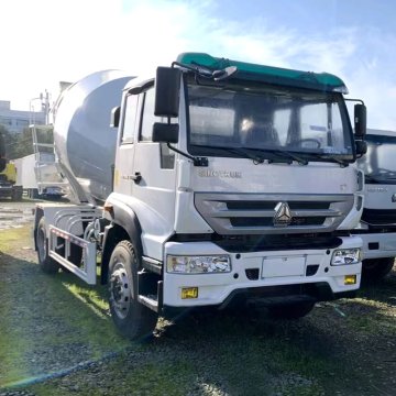 Durable SINOTRUK HOWO H7 4X2 Concrete Mixer Truck | 220HP 260HP